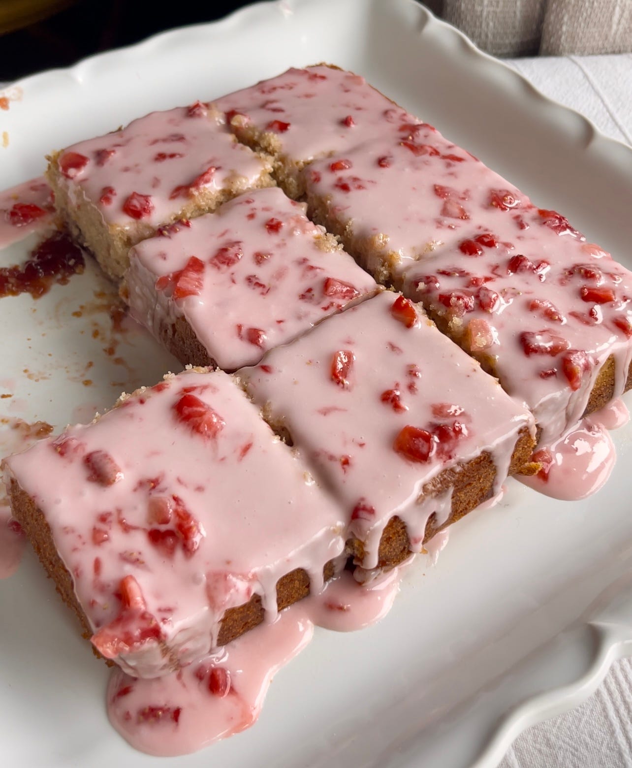 Strawberry Bars - by Viviane