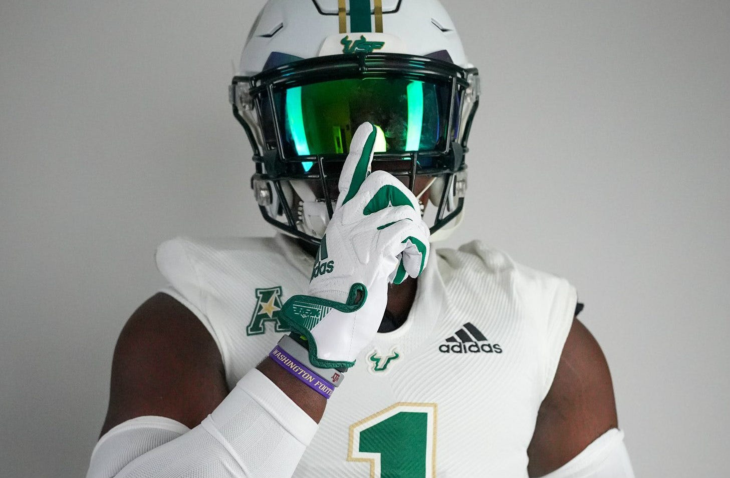 Louisville official visit sets bar very high for 2024 defensive lineman ...