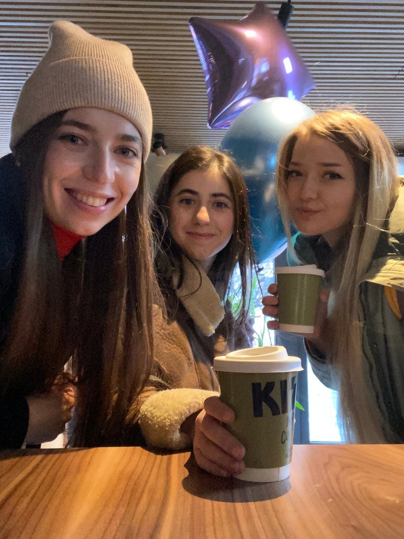 【Meet OMUSUBI Streamer】タニチャンネル(Tani Channel) from Ukraine