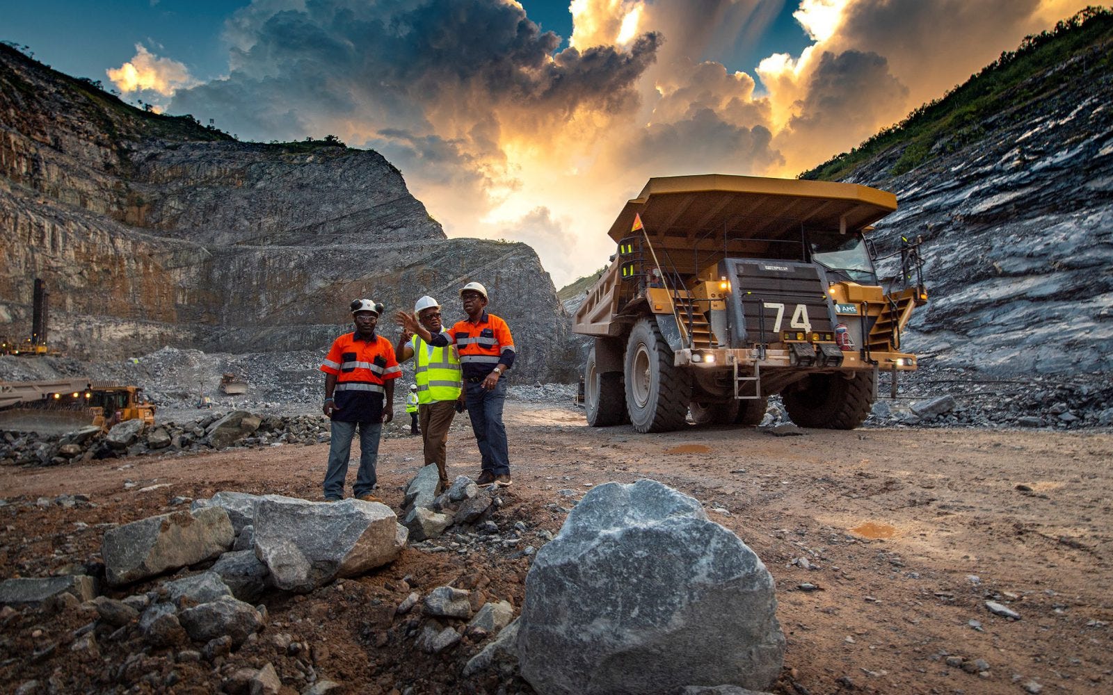 AngloGold Ashanti Plc reaches a 'scheme agreement' to acquire Egypt's ...