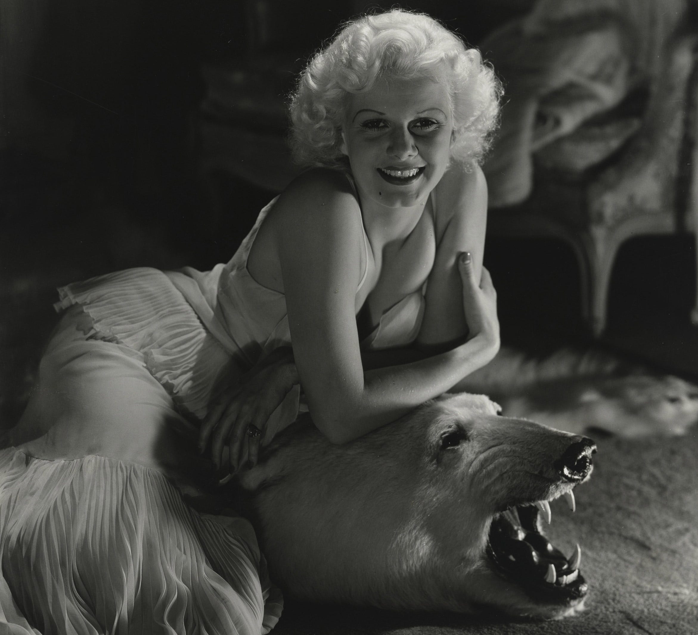 The Glamour Shots That Defined Golden Age Hollywood