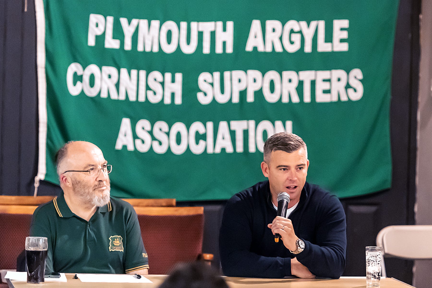 🟢 Schuey goes west: An evening with the Plymouth Argyle gaffer in Cornwall
