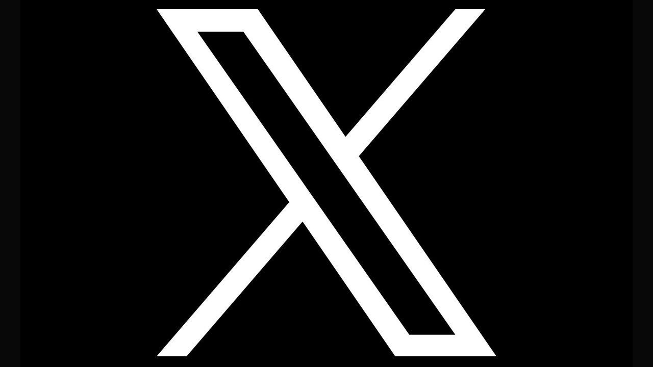 Twitter becomes X as Elon Musk rebrands the social media platform