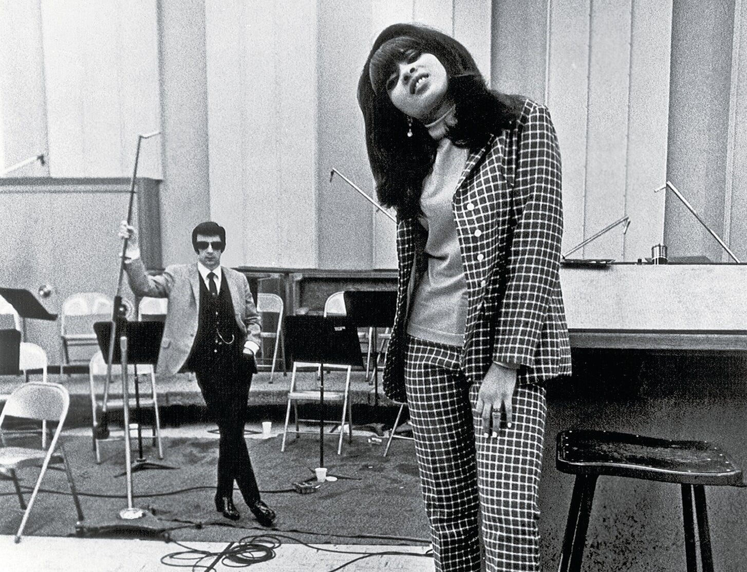 Ronnie Spector (August 10, 1943 – January 12, 2022) – You'd Be Good For ...