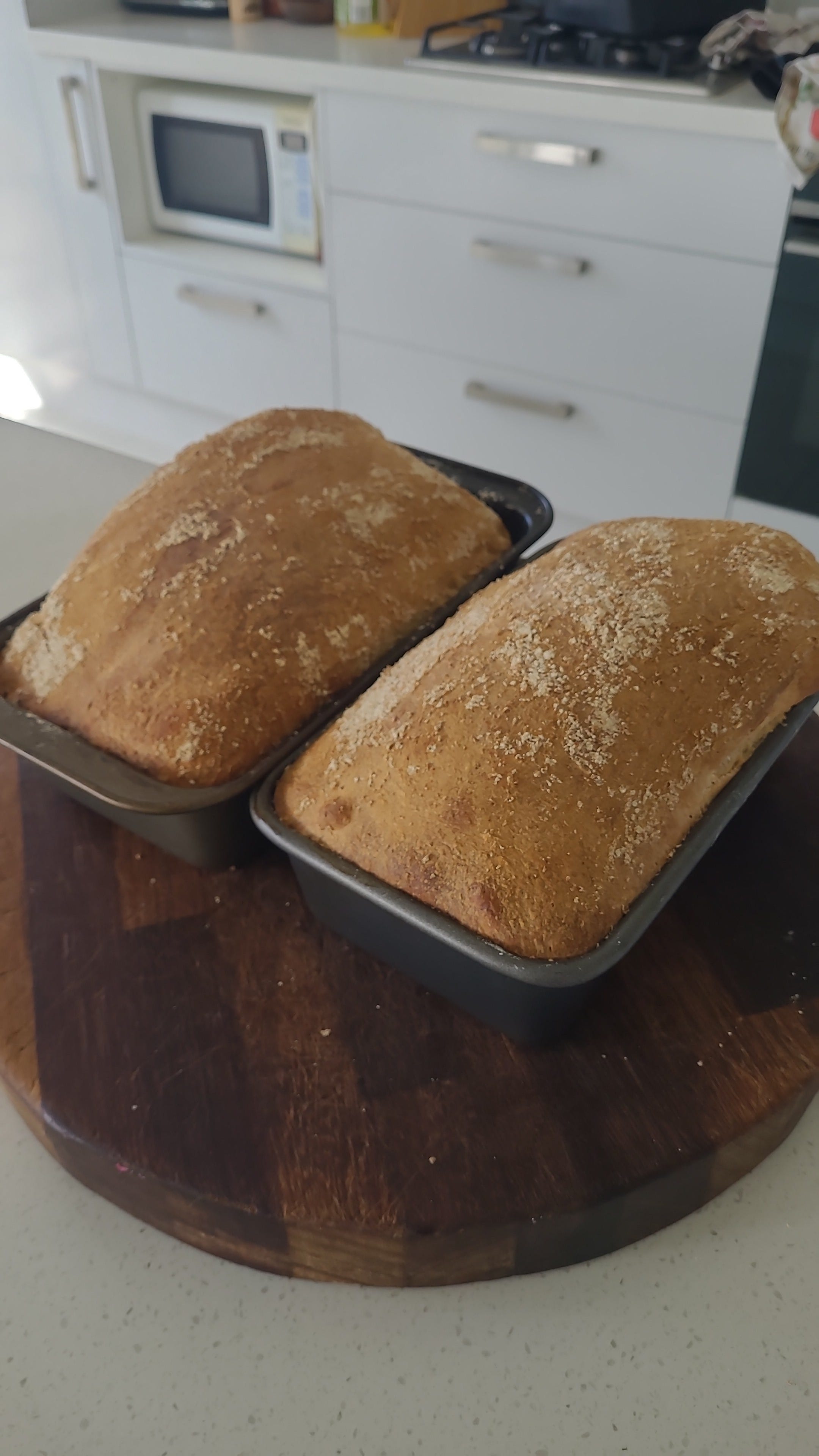 Bukë Bukë Bukë - by Champagne Anne