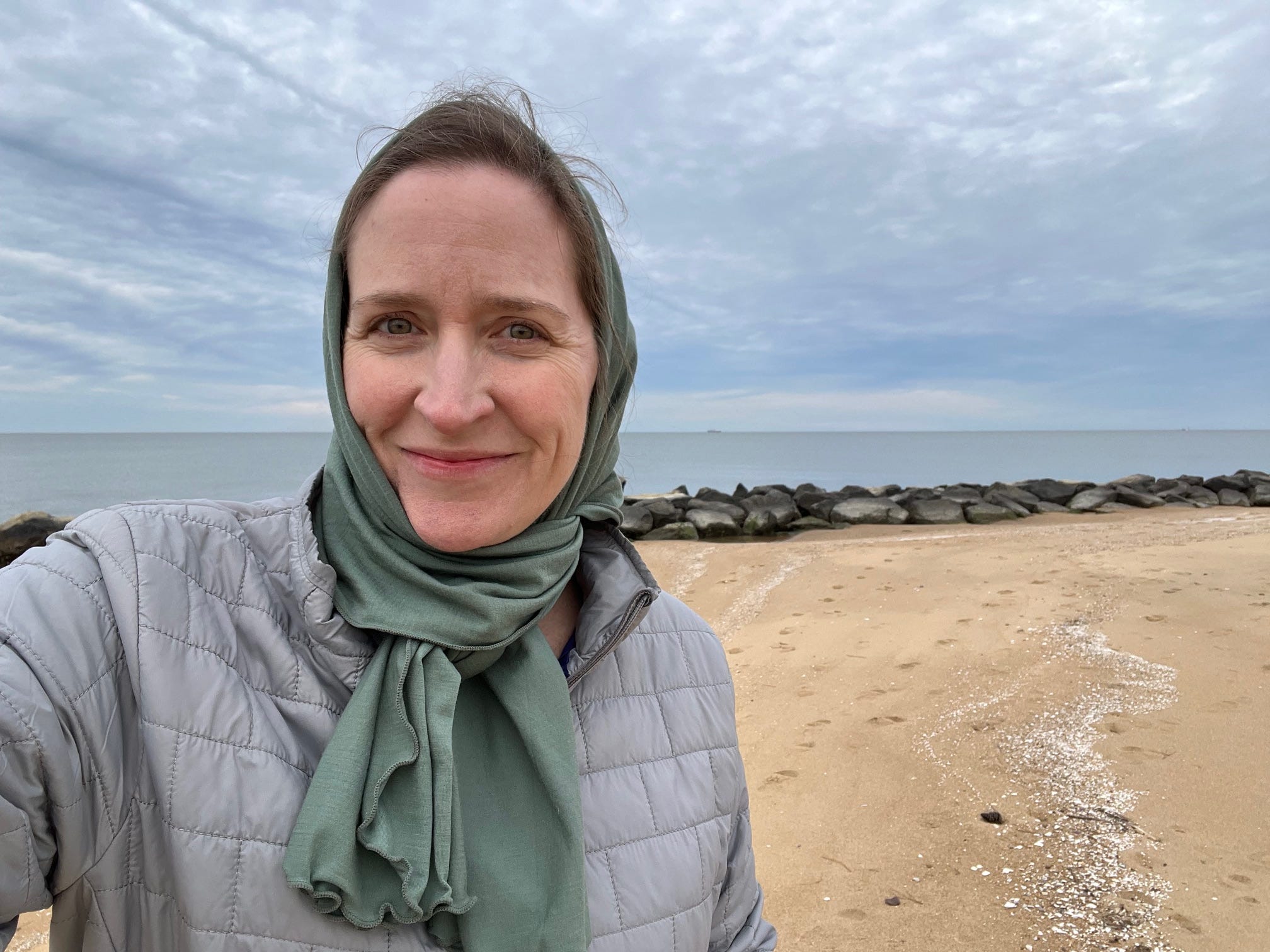 Messy Footprints - The Blue Room with MaryAnn McKibben Dana