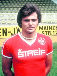 Lutz Eigendorf : the Beckenbauer of the East.