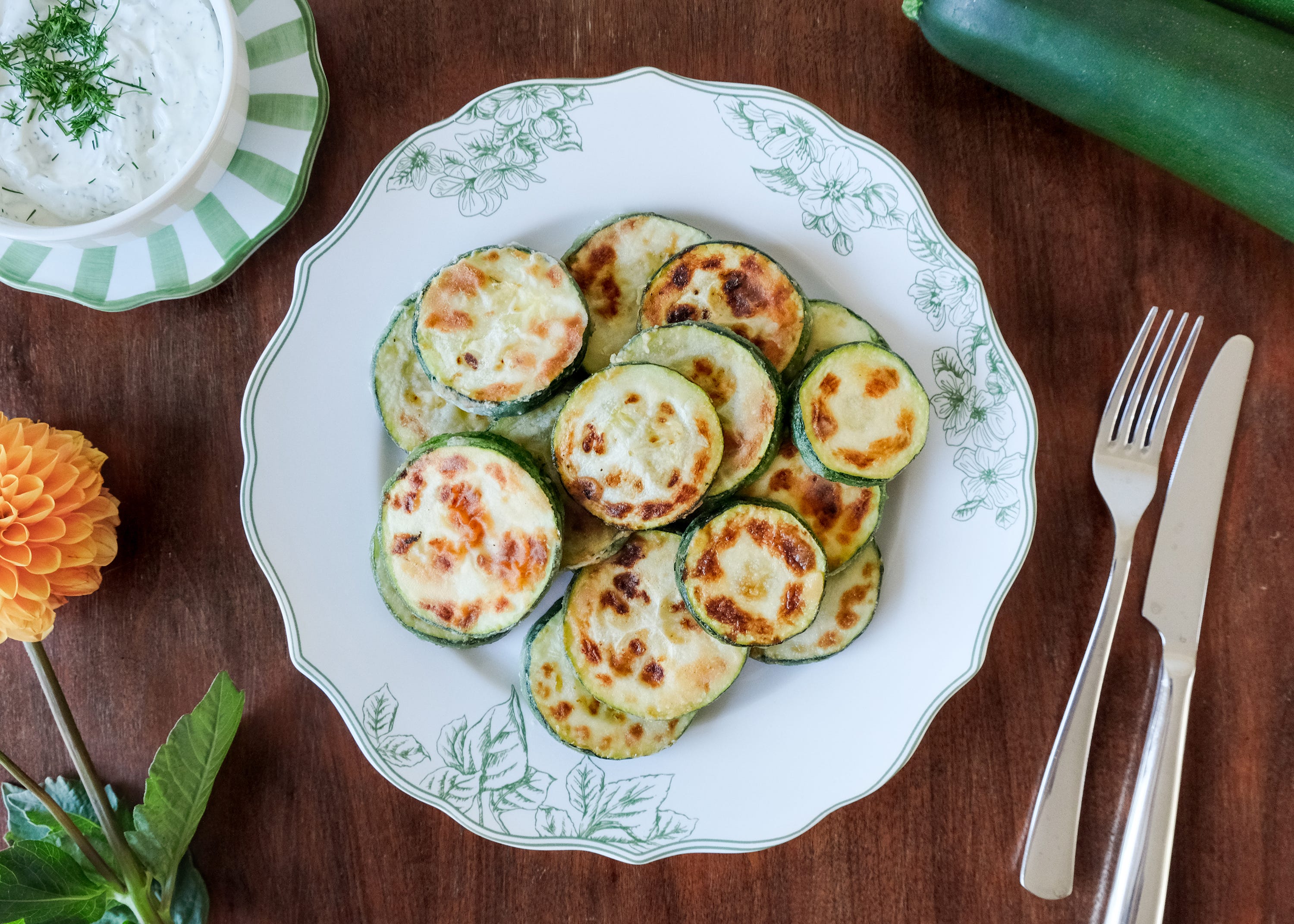 Easy and delicious zucchini recipes - by Darya Zorka