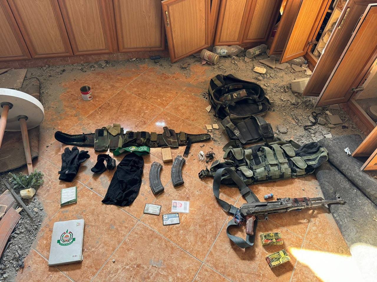 Sinwar, Sinwas, Sin Delenda Est - by Render64 - Renderpedia