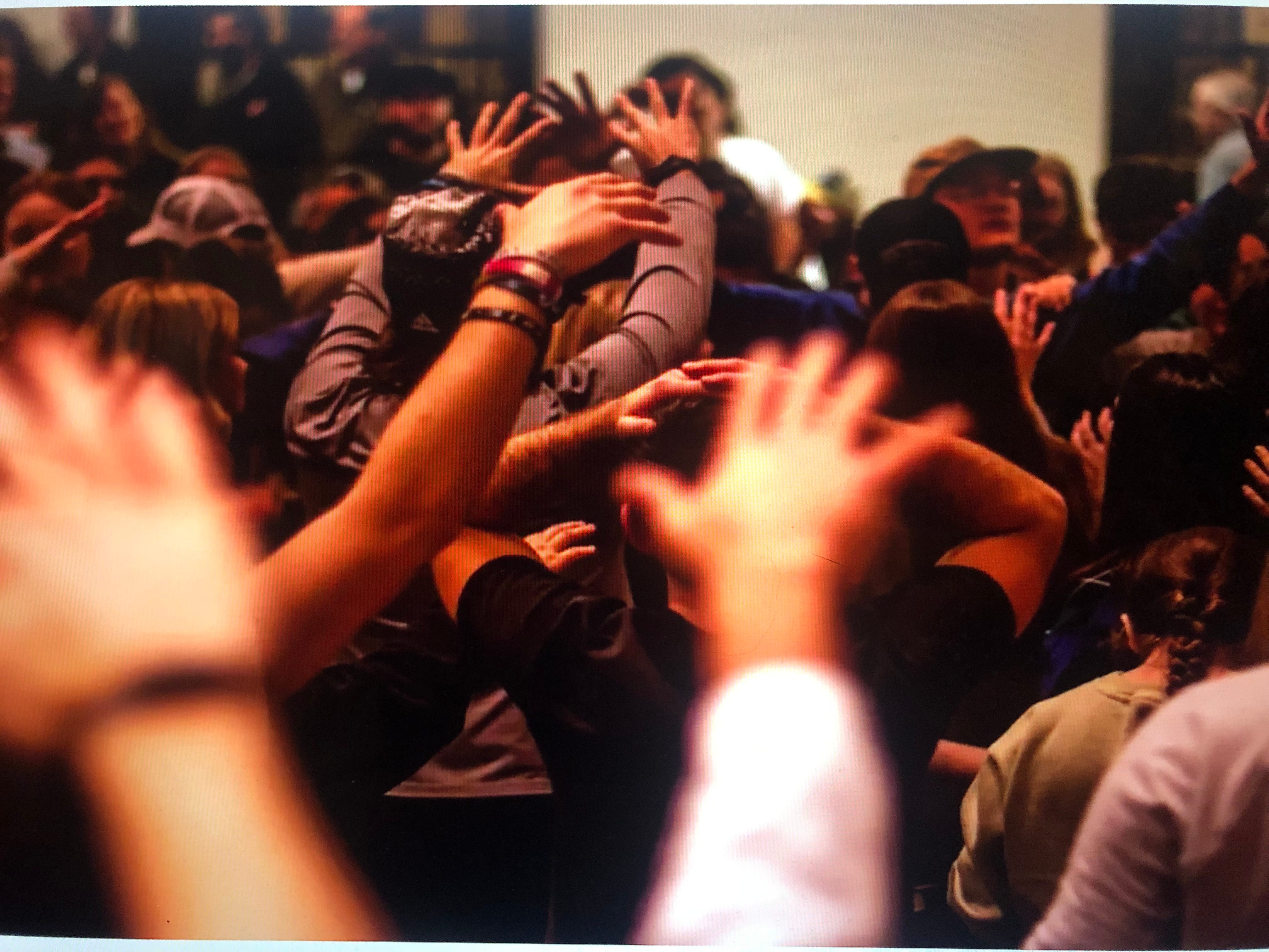 Asbury University Student Prayer REVIVAL Enters 11th Day Of Continuous ...