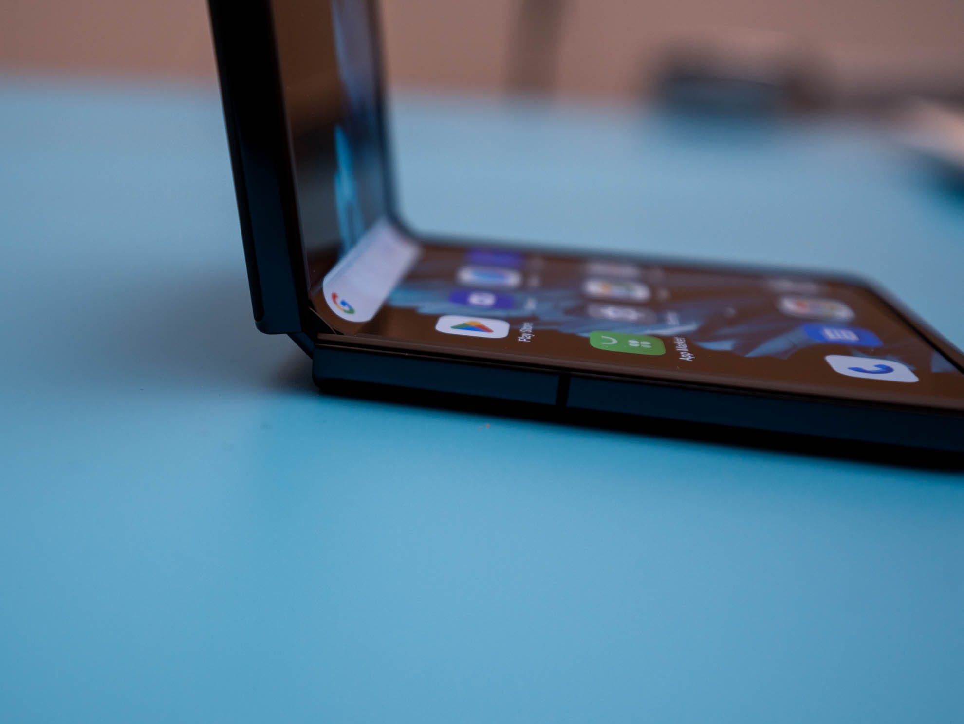 Oppo Find N2 Flip First Impressions: The Galaxy Z Flip 4 we've been ...