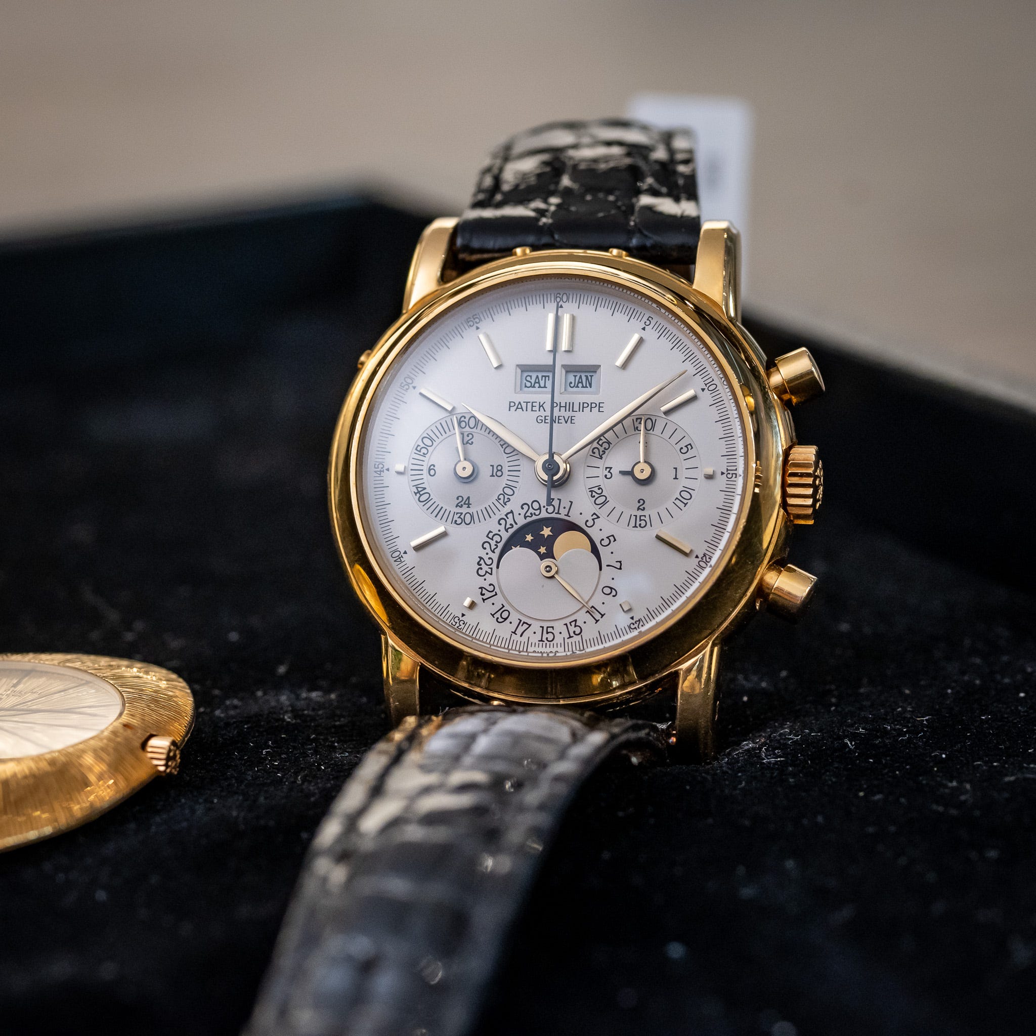 A Weird Way To Value Collectible Watches, and Collecting the Patek ...