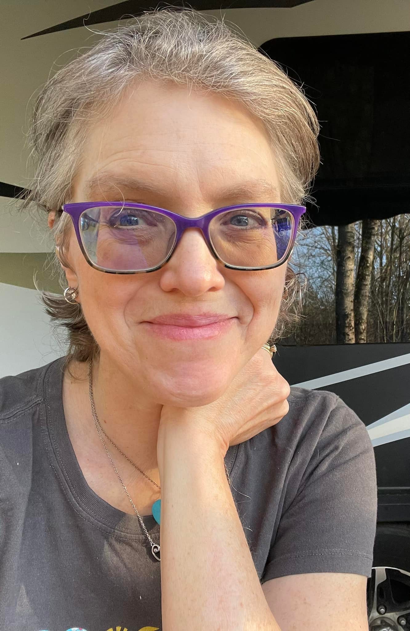 Hannah’s Substack subscriber chat