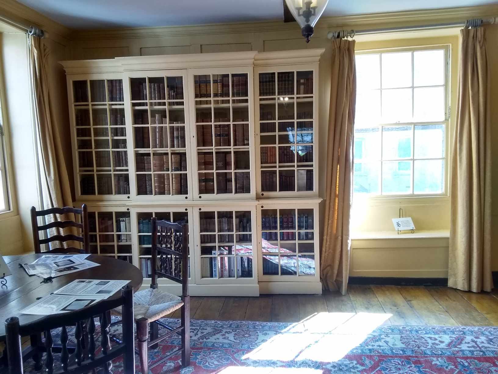 Chez the patron saint of freelance hacks - by Lydia Perovic