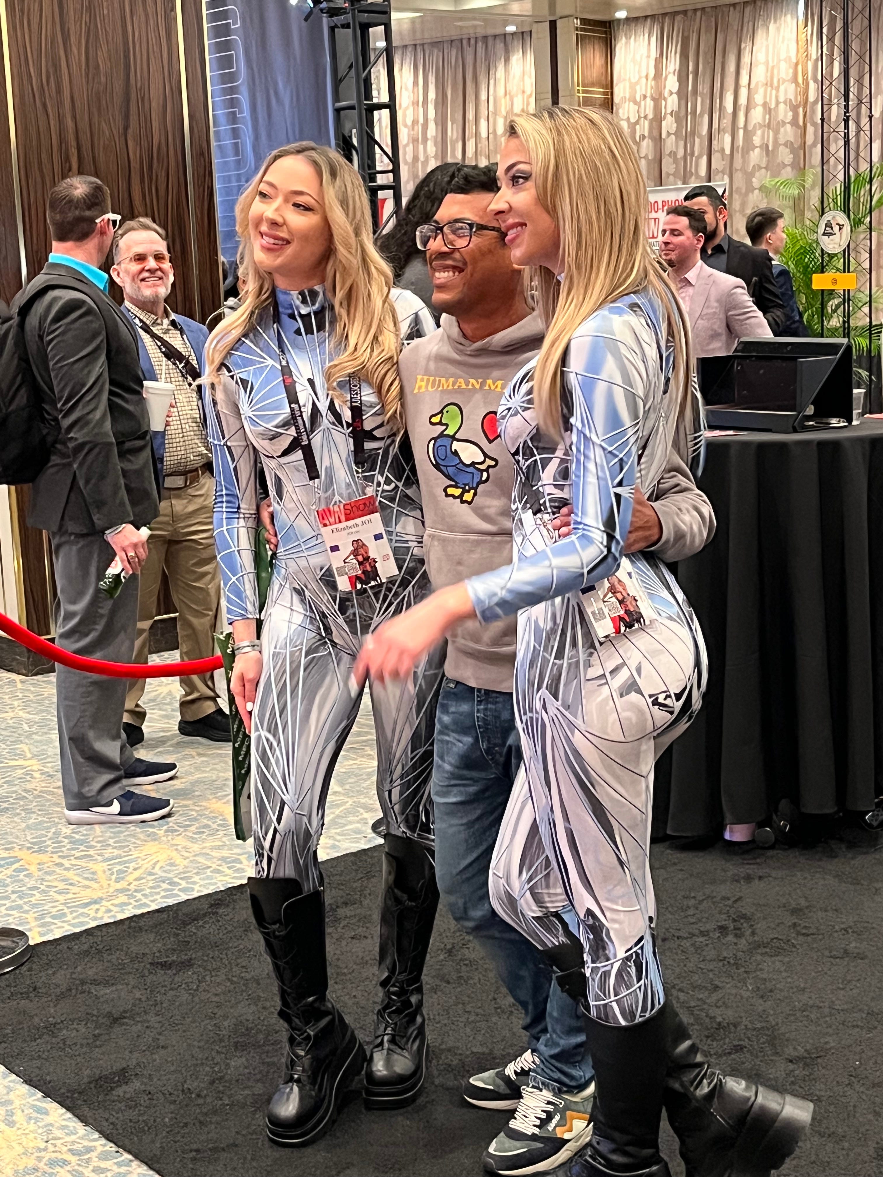 Adult entertainment convention coverage - by Michael Estrin