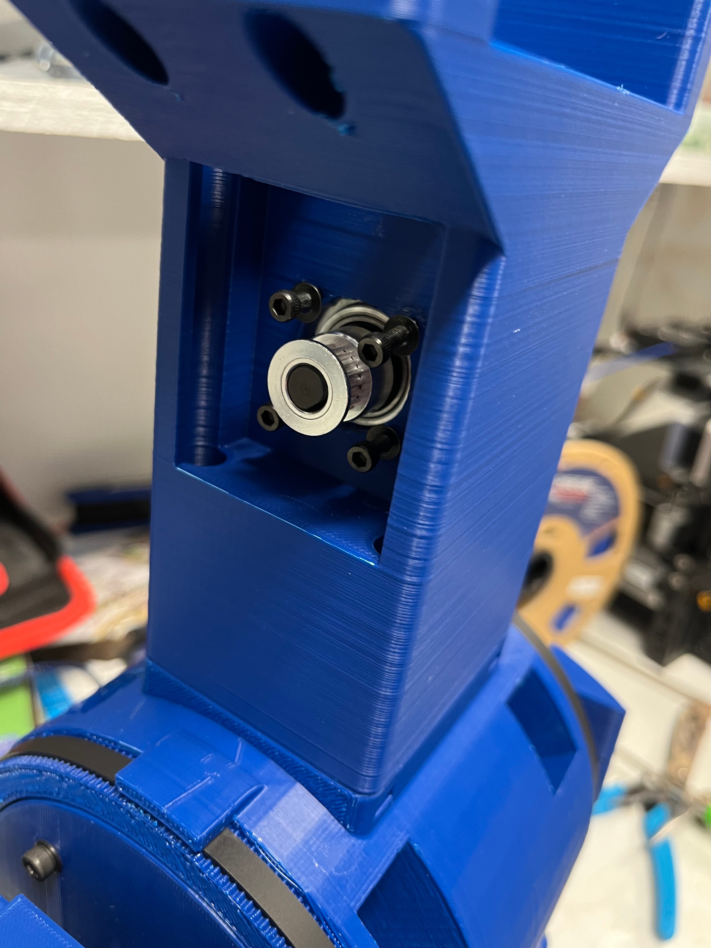 Build a 5-Axis, Industrial Grade Robotic Arm That Learns (How To)