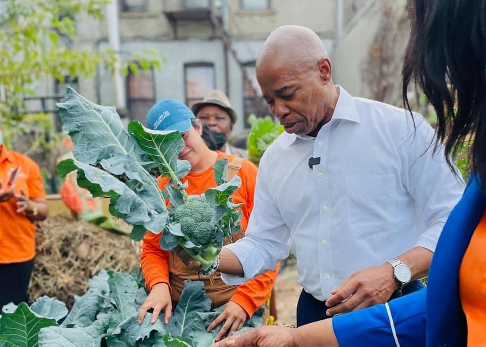 Morning Digest: Trump's DOJ orders prosecutors to drop Eric Adams corruption charges