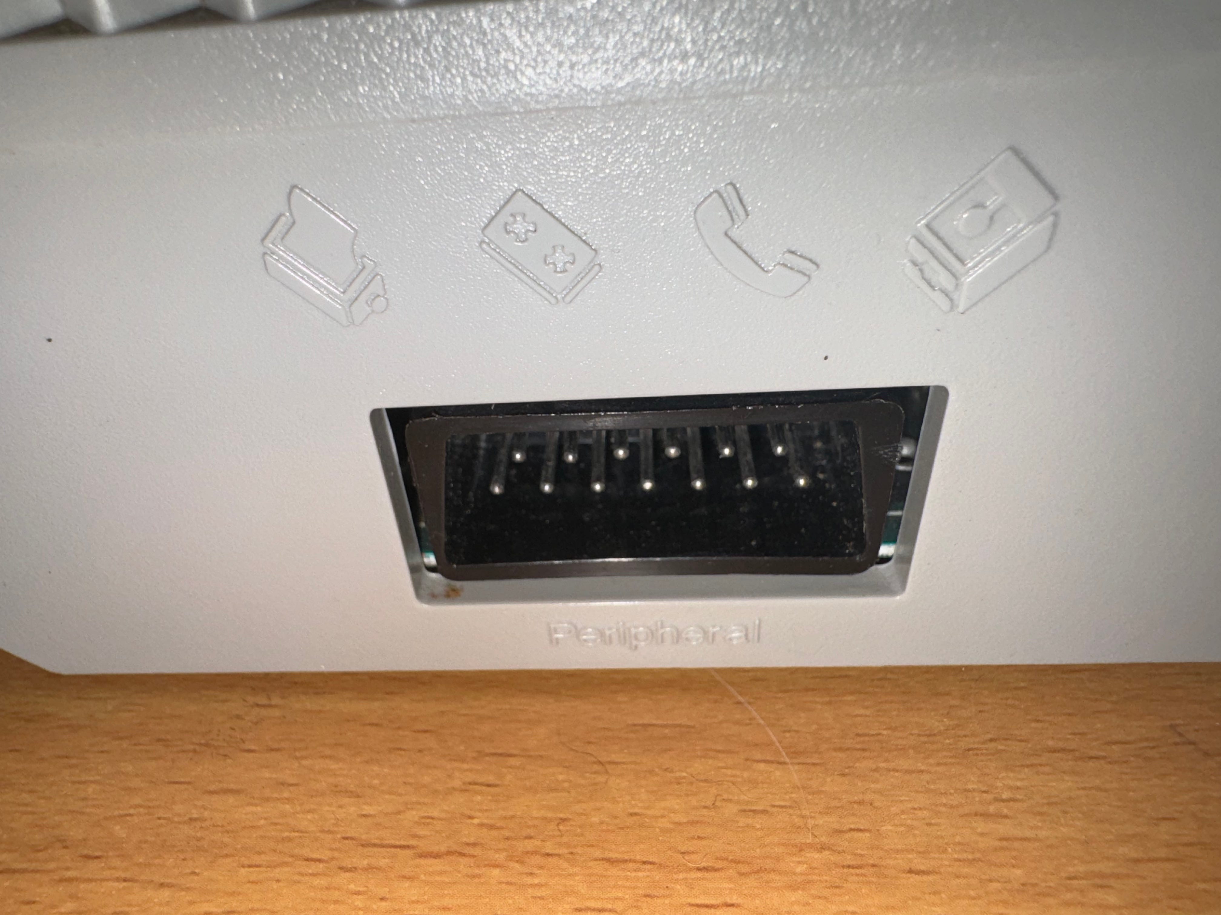 Primordial USB on Atari 8-bits - by Paul Lefebvre