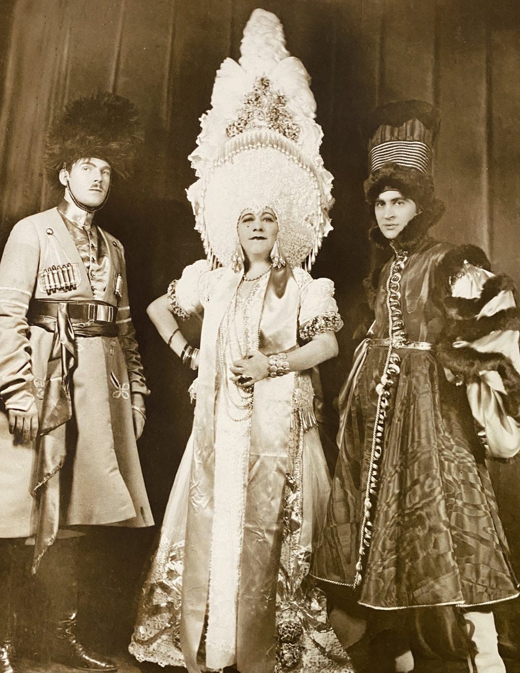 The Audacious Tabloid Couple Who Scammed Their Way Into New York's High ...