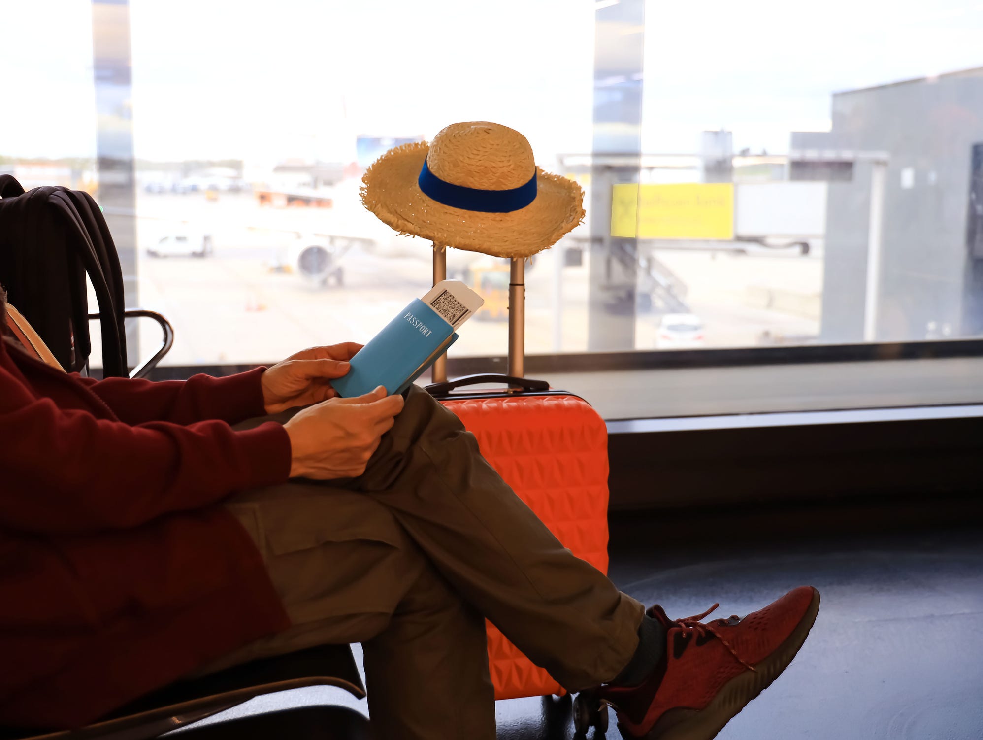 12 Dos and Don'ts of Pitching Freelance Travel Journalists