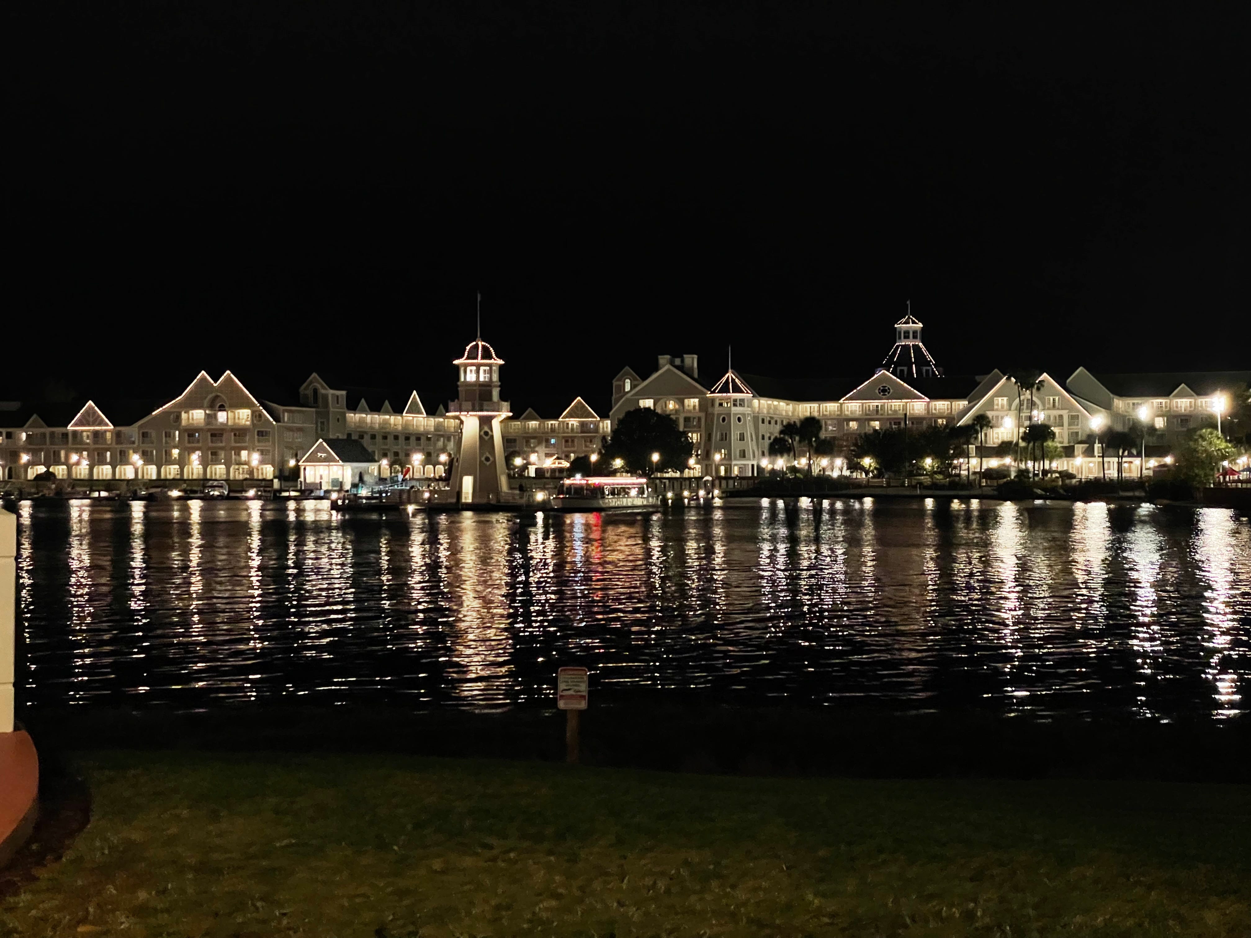 Disney's New Boardwalk Inn Rooms | Why I'm a Lug Bag Convert | EPCOT ...