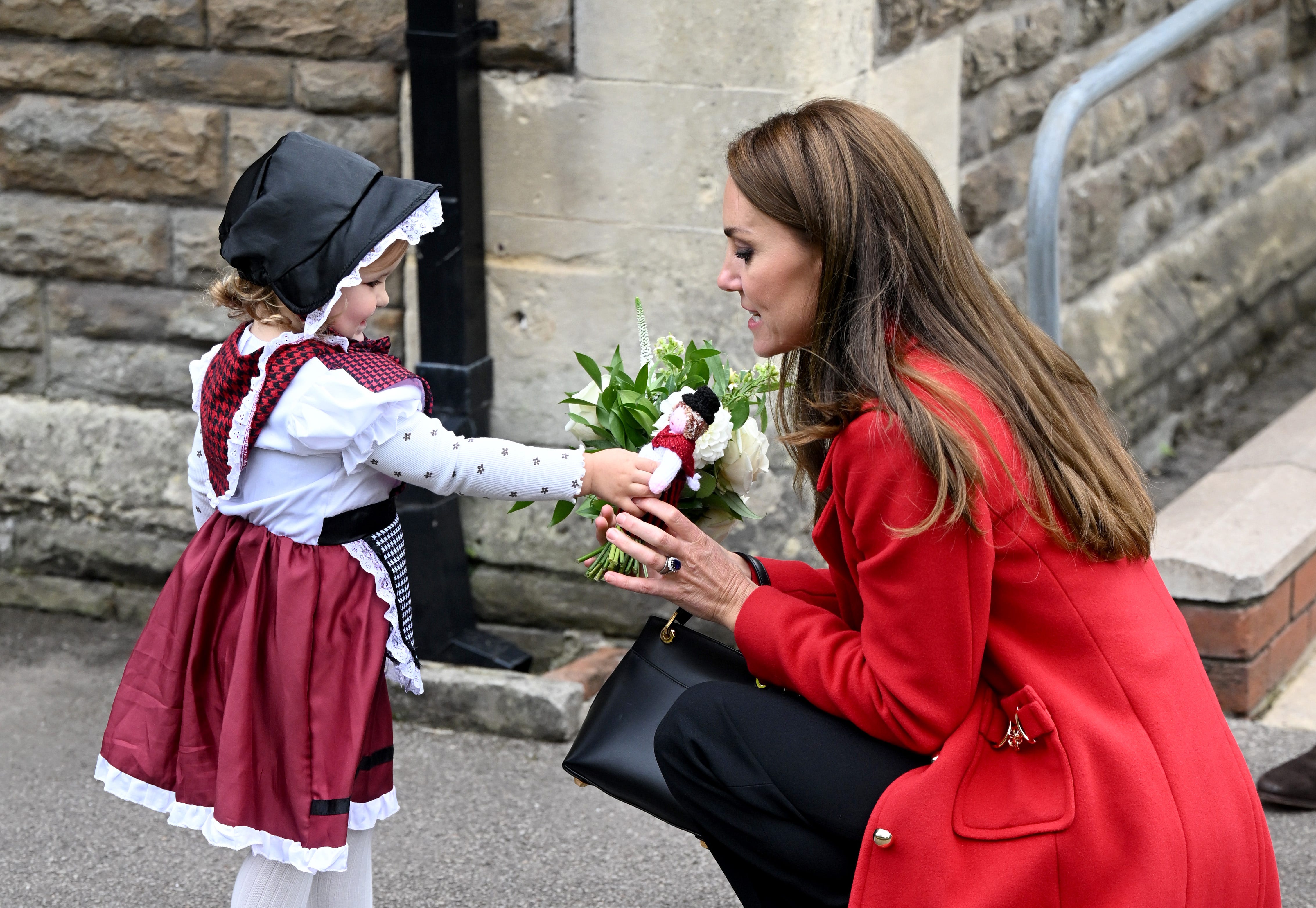 Princess Kate to the rescue - by Ainhoa Barcelona