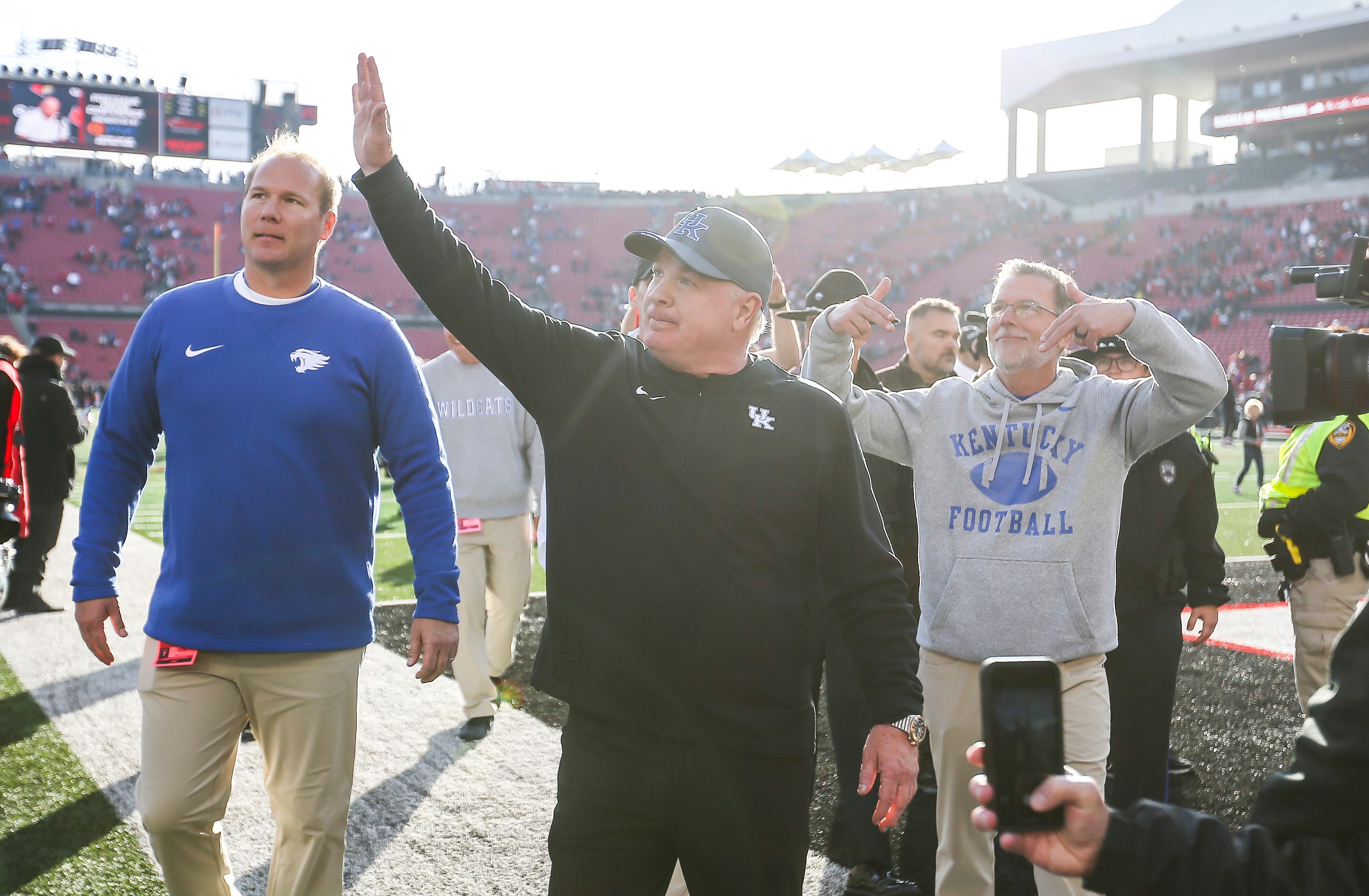 Dissecting the dance between Mark Stoops and Texas A&M
