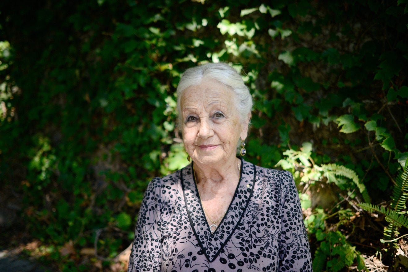 The Holocaust Survivors Who Take Care of Their Own