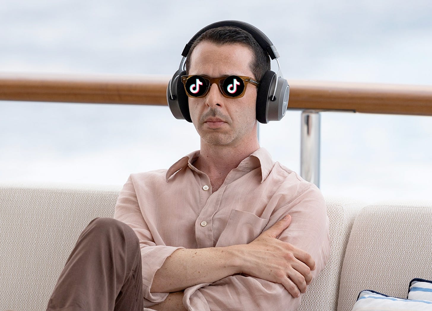 What is the Jeremy Strong meme about? - by Callum Booth