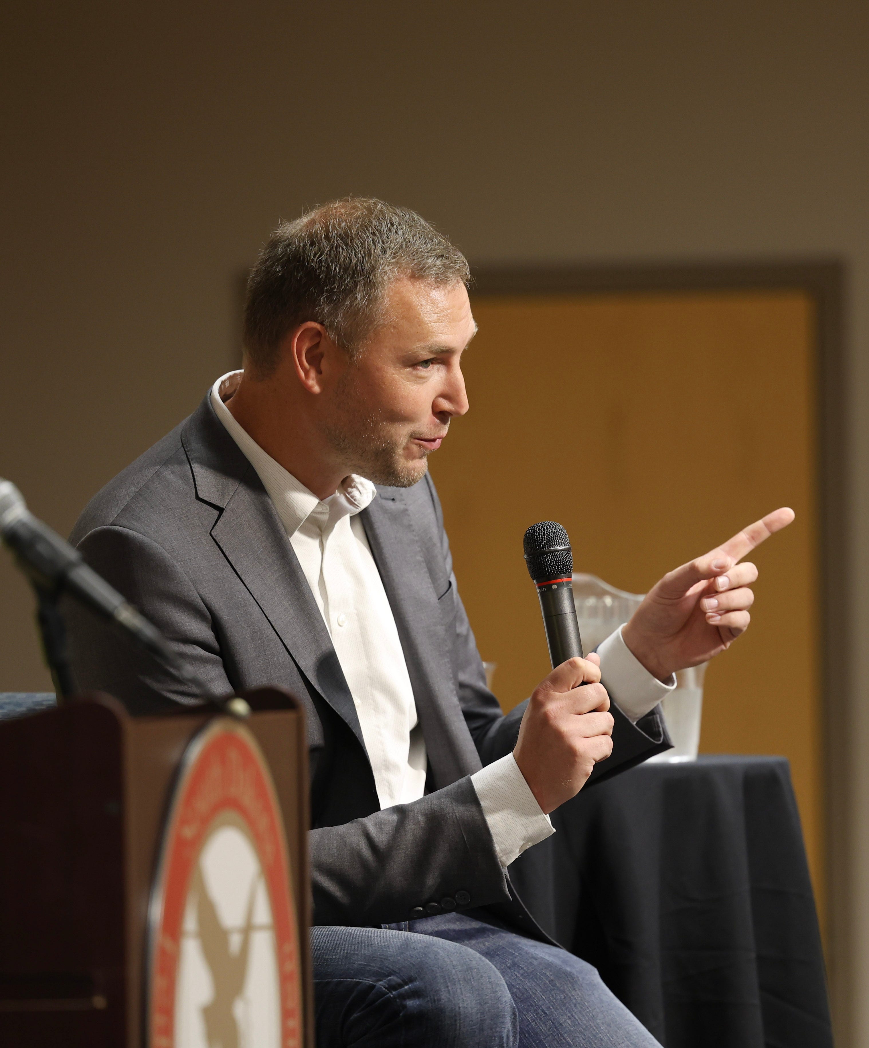 Navigator takes opposition head on, can't promise it won't use eminent domain