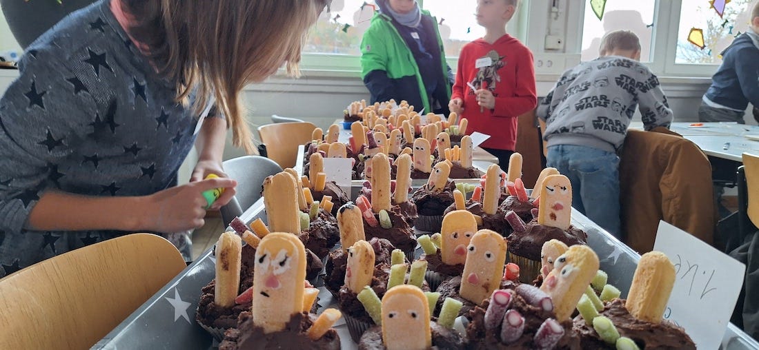 Giving Thanks Around the World - by Jon & Joy deTombe