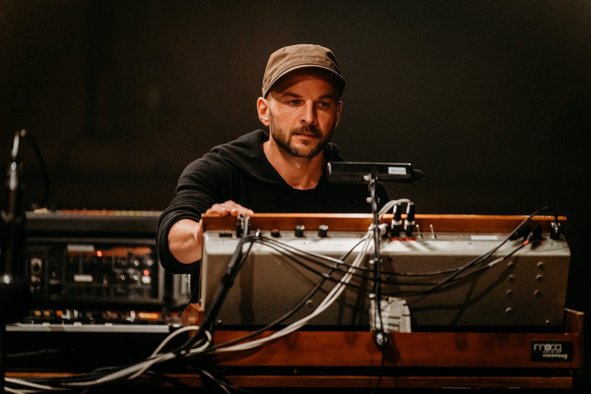 Nils Frahm: Paris - by Nenad Georgievski - Vintage Cafe
