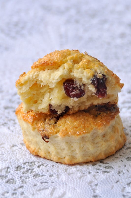 Les secrets pour réussir vos scones salés et sucrés