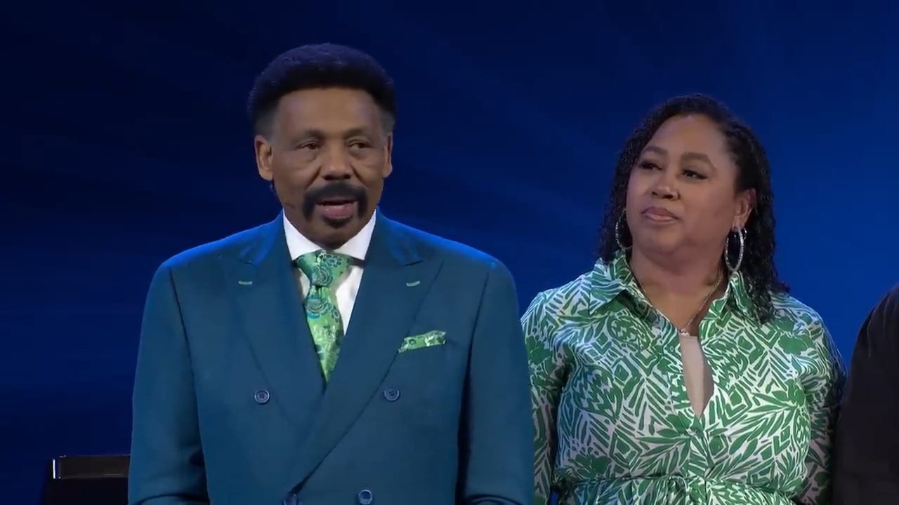 Four Years After His Wife Passes From Cancer, Tony Evans Announces ...