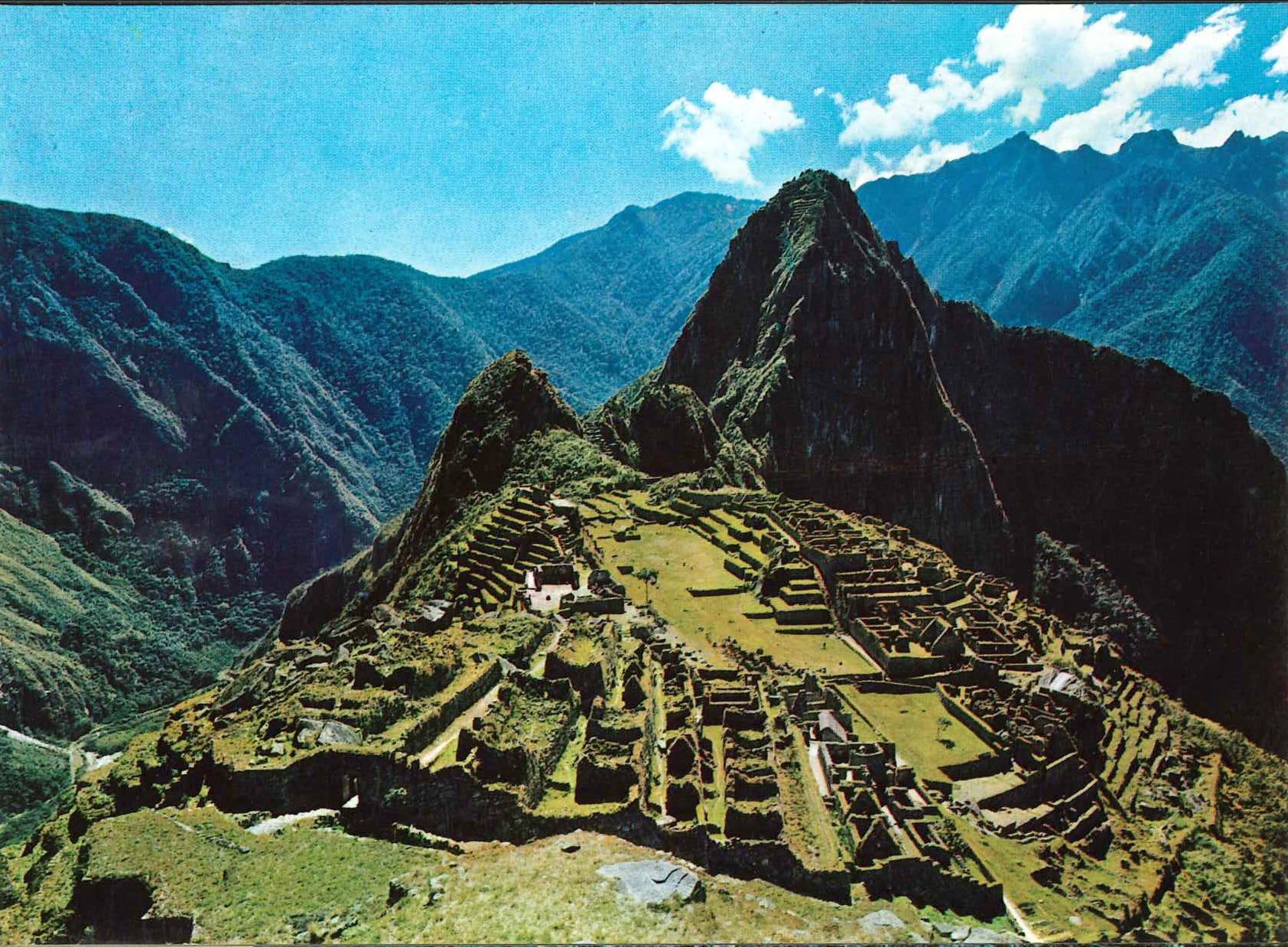 Peru and Peruvians in "True Photographs"