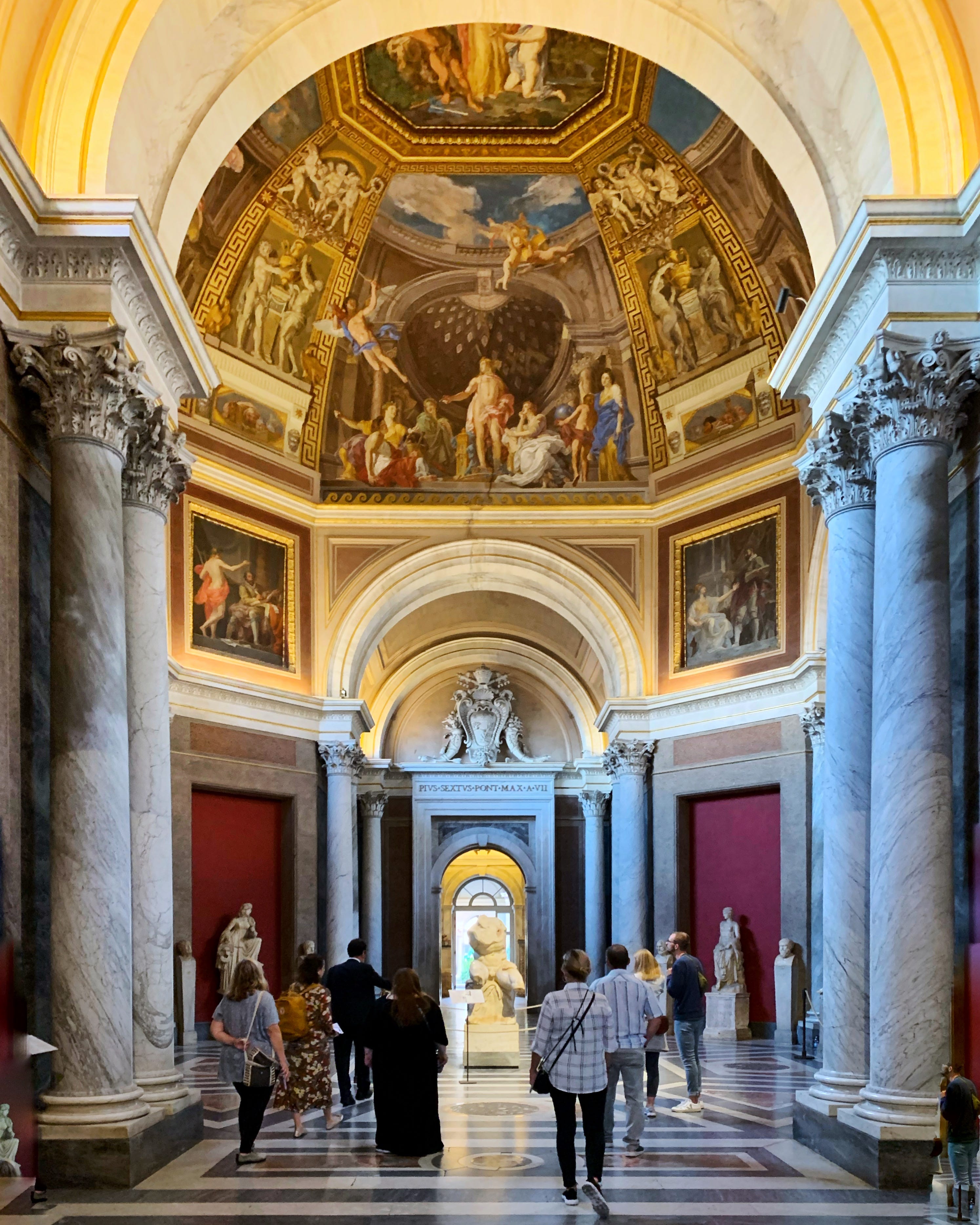 How to See the Sistine Chapel Without the Crowds