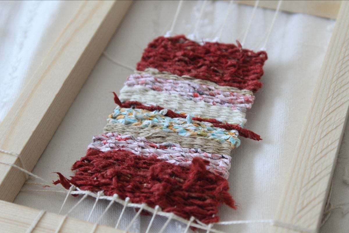 Textile Papers: Textures & Volumes