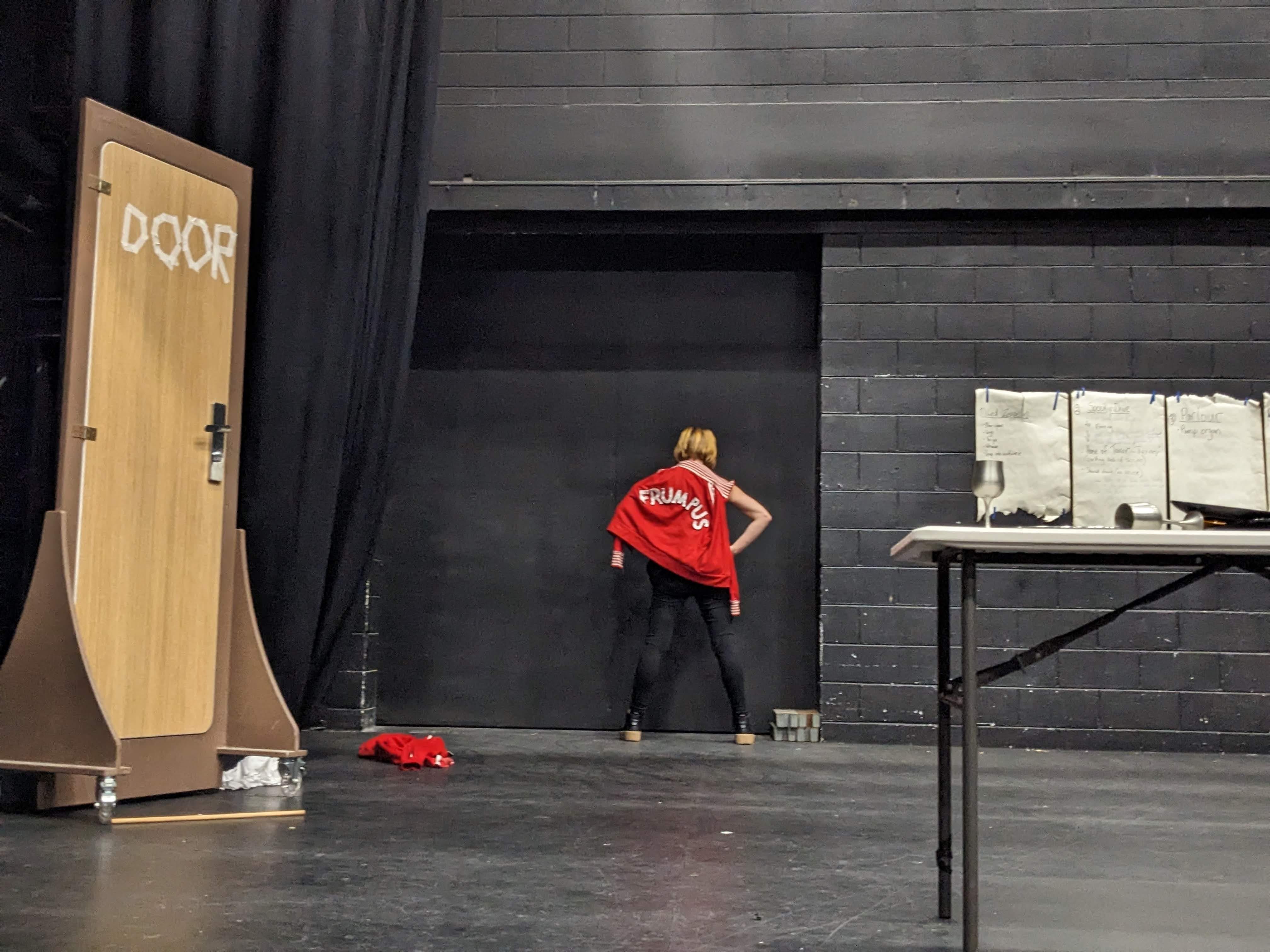 Upcoming Artists In Residence – Frumpus