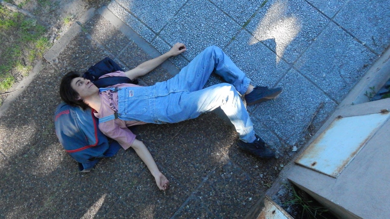 #4 Papaito piernas largas - by Patricio Fuego