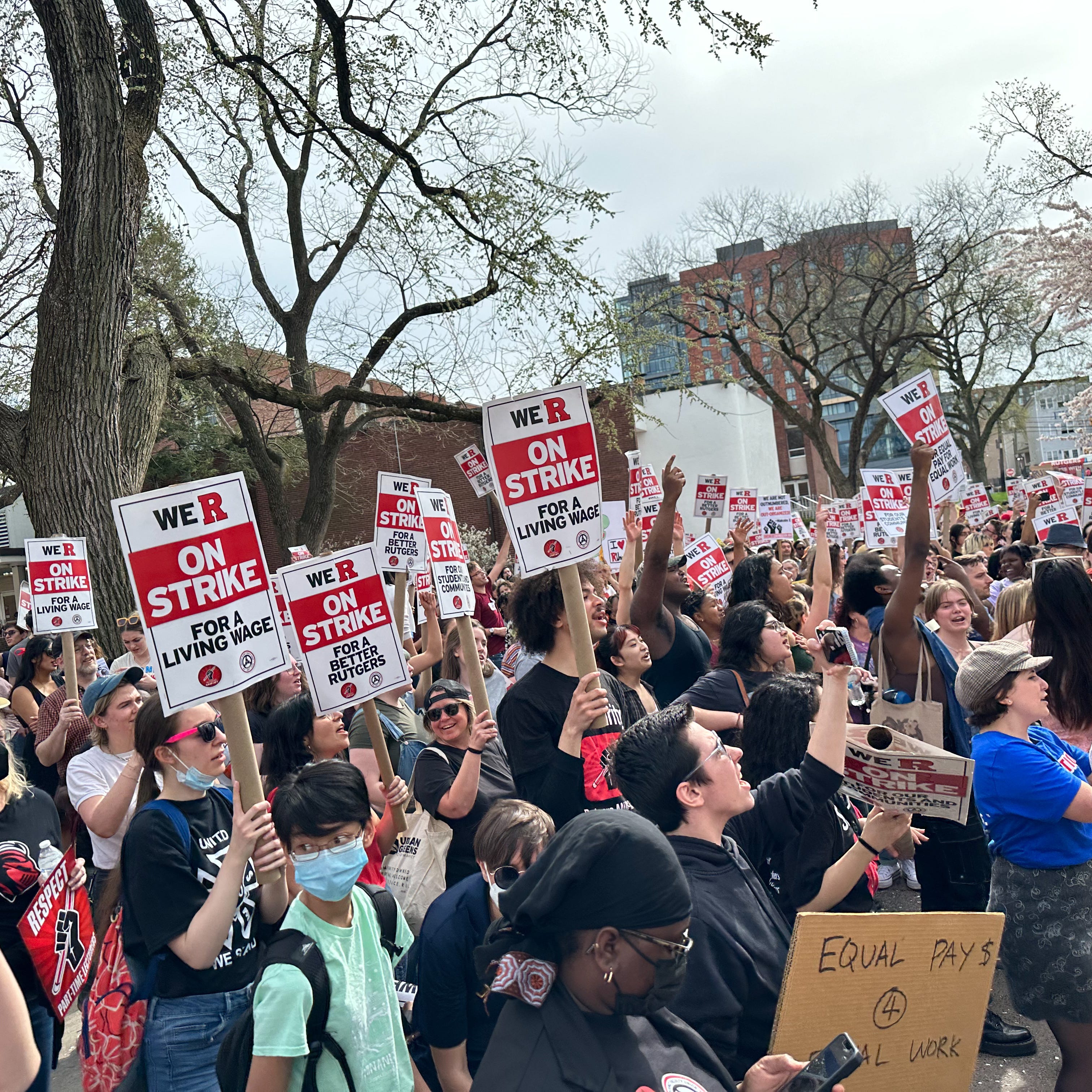 Higher Education Inquirer : Rutgers University Workers Waging Historic Strike For Economic ...