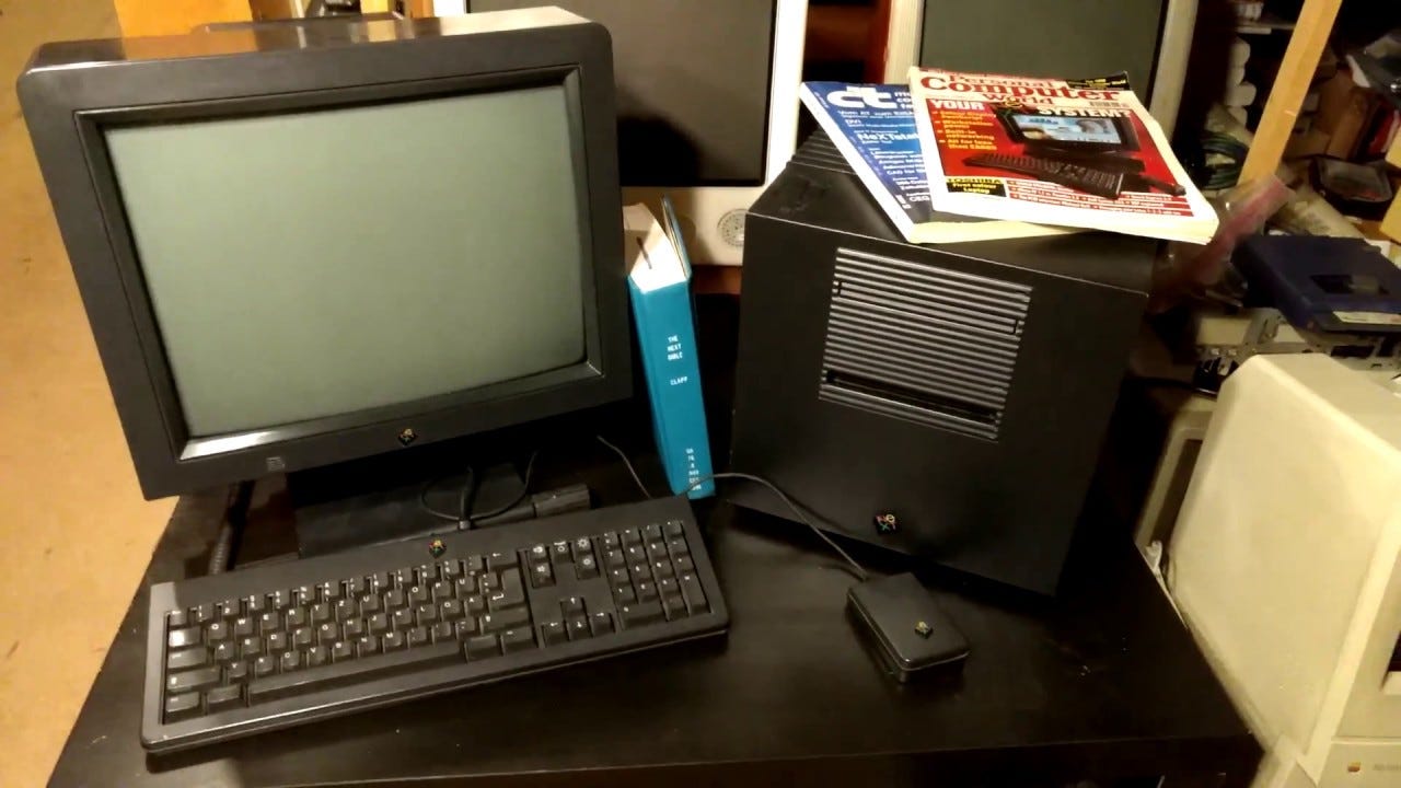 NextStep: The Visionary OS, Steve Jobs’s Apple Exodus, and the GNUstep ...