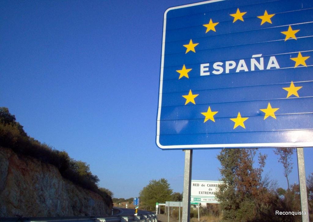 Com a nova lei do tabaco, portugueses têm de ir fumar a Espanha