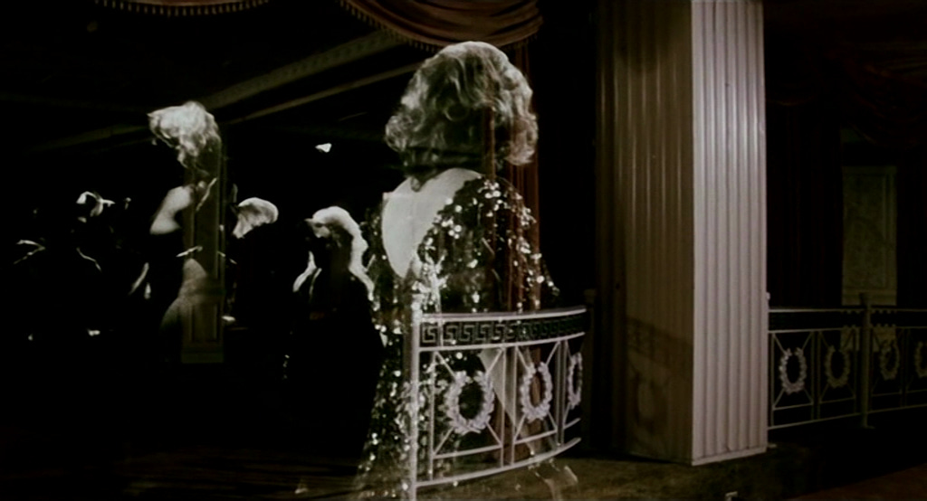 Film Show 041: Avant-Garde Horror Films - Tone Glow