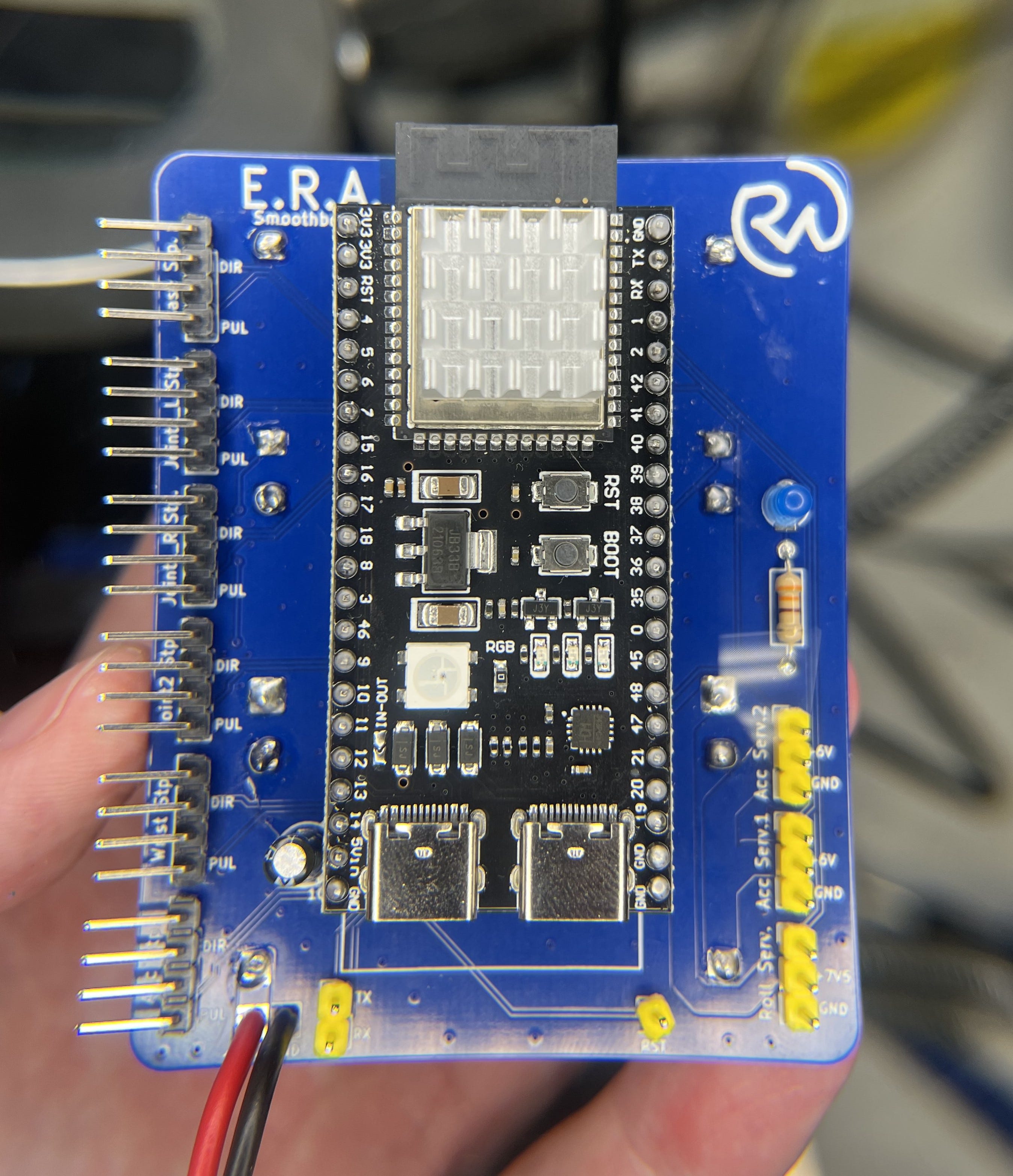 My Robot Can Beat Anyone In Chess! | How to Build/Program | 1v1 Against ...