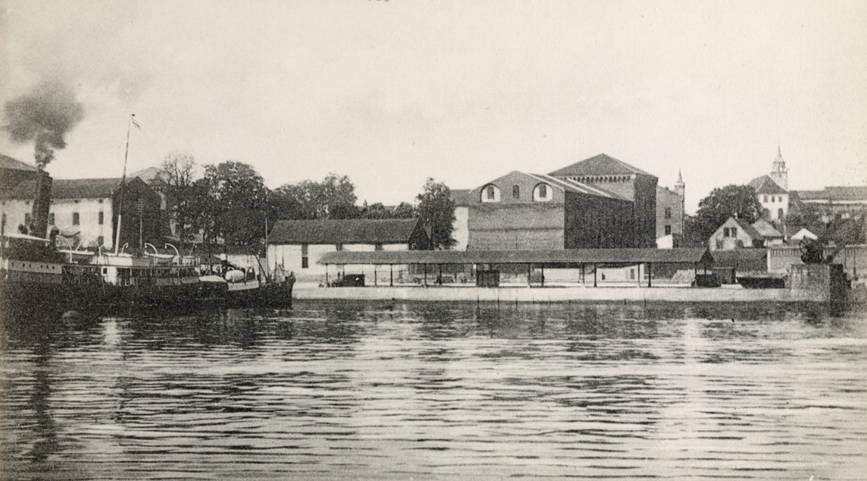 The Rise and Fall of Zeppelin L20 - Socks, Sütterlin, & Other Musings ...