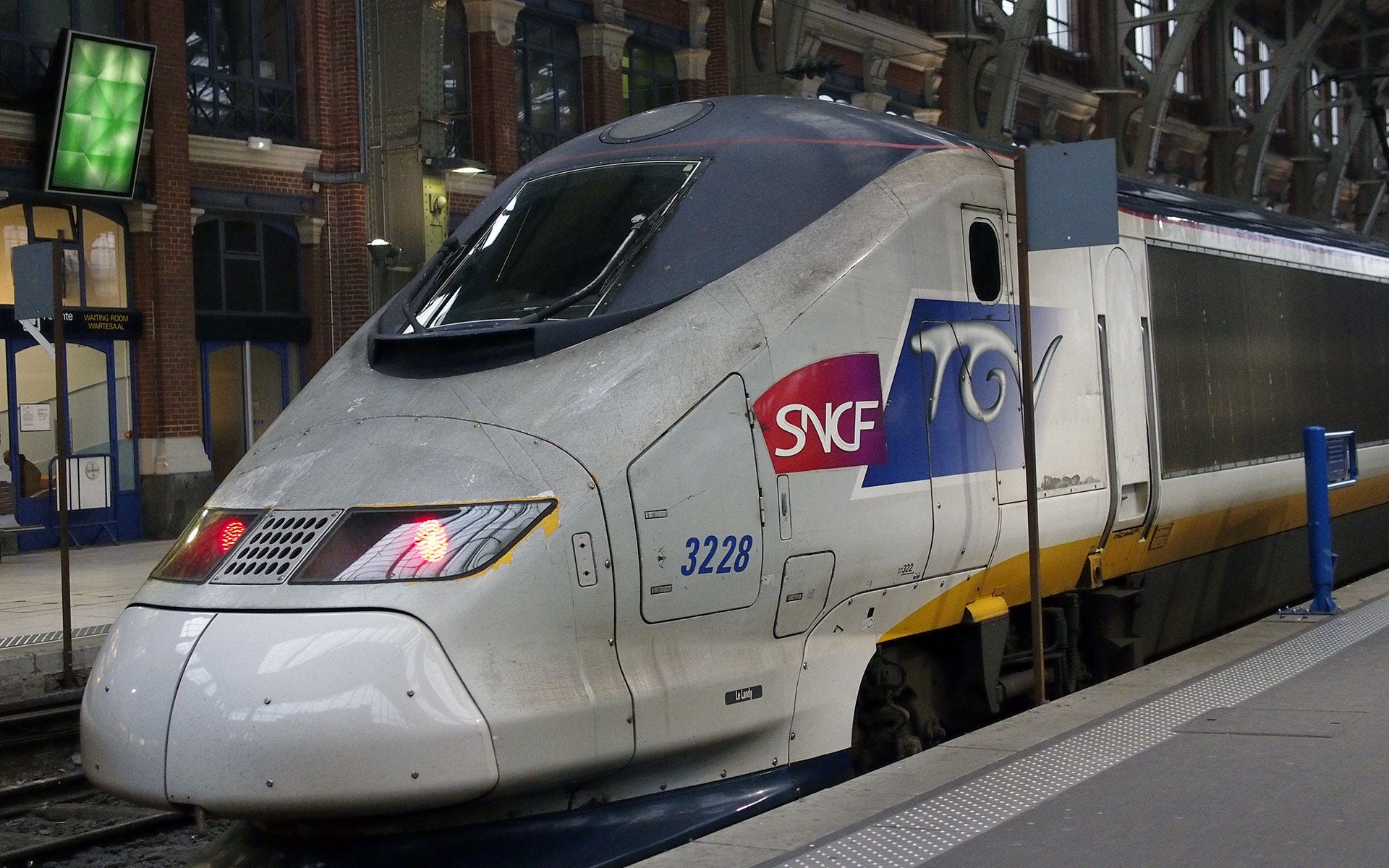 The Rail Revolution - by Science Chronicles and Hypatia Wu