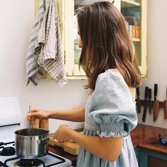 Dr Emily Burch (PhD, APD) | Substack