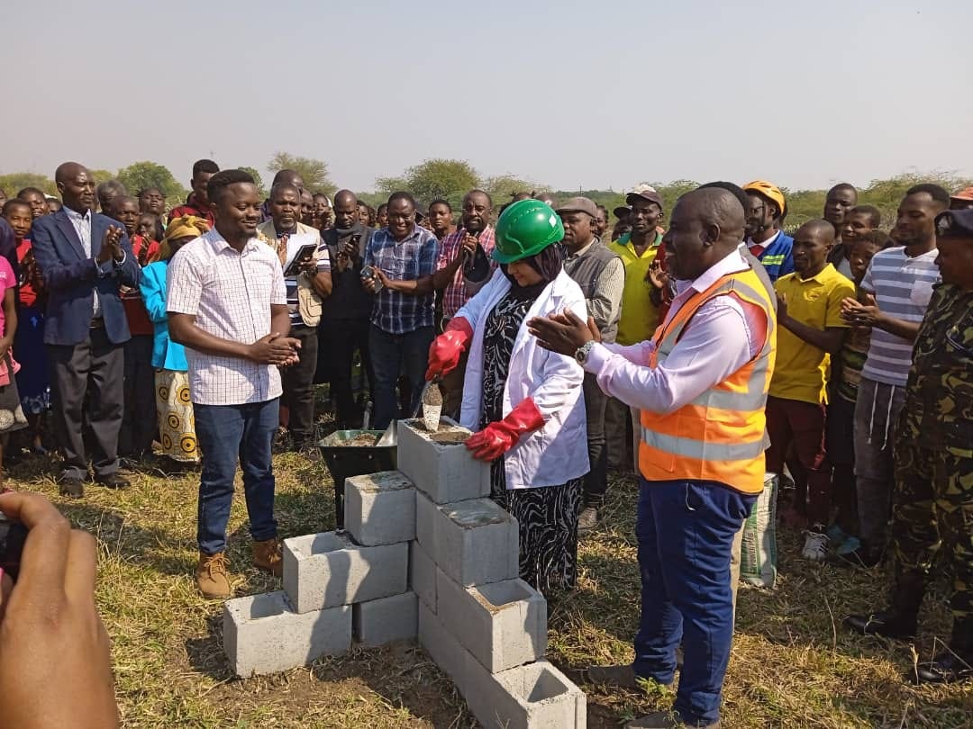 Malawi minister breaks ground on new health center in rural Chikwawa