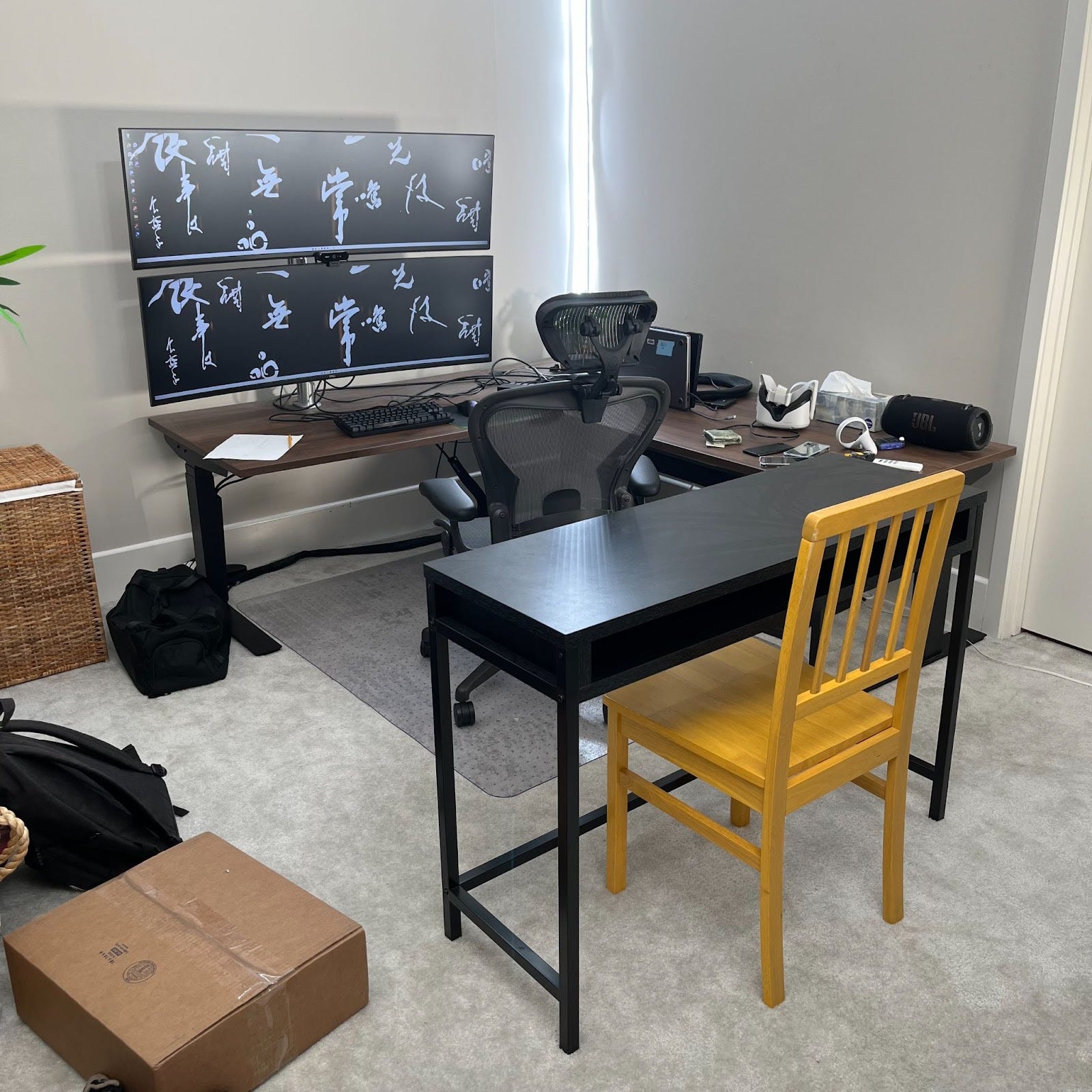 I hired 5 people to sit behind me and make me productive for a month — LessWrong