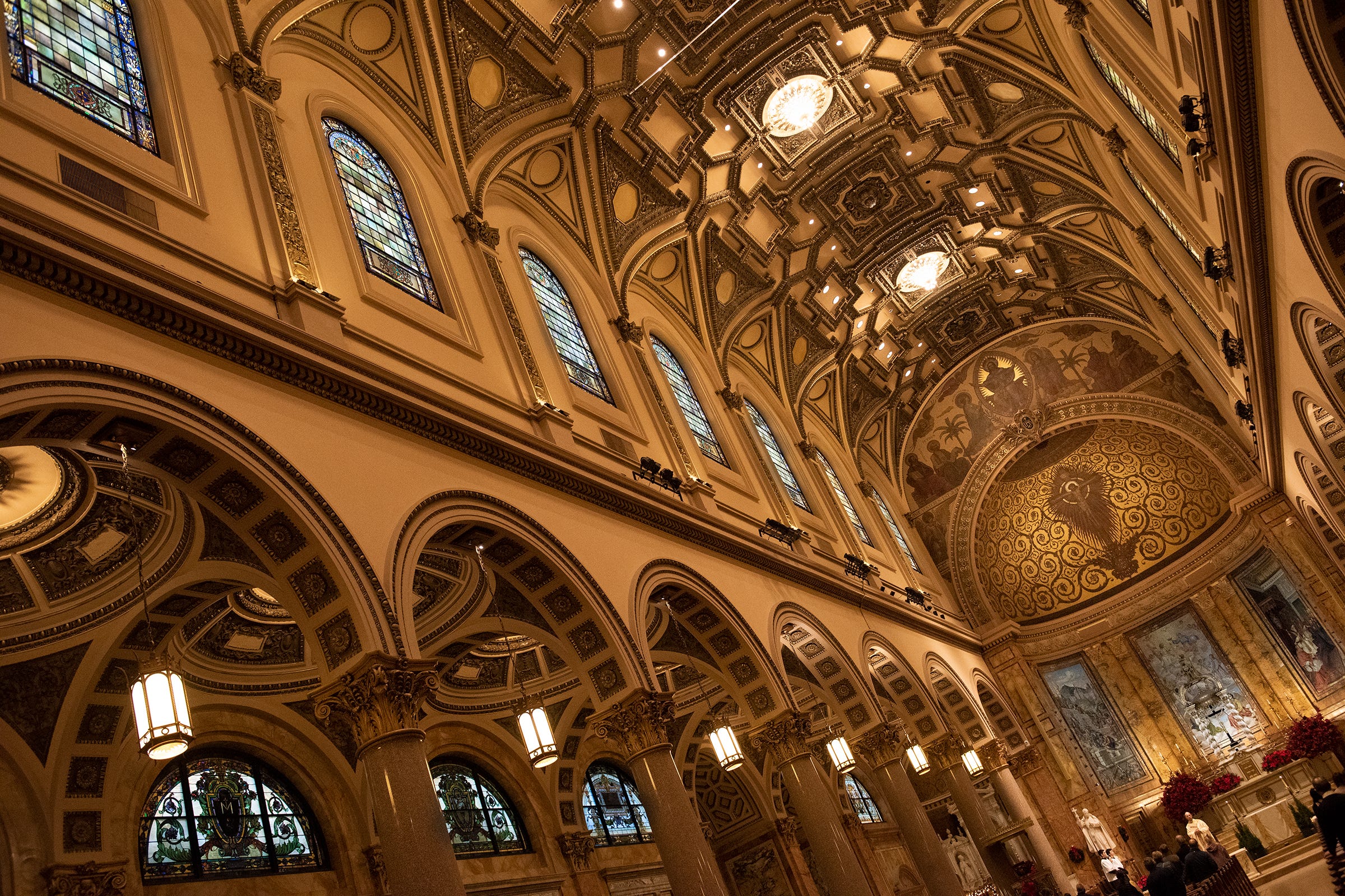 The Spiritual Heart of the City: A Tour of Manhattan's 10 Most Stunning ...